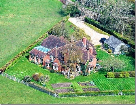 Things That Inspire: Childhood homes of royal brides